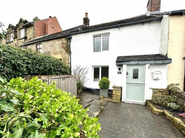 3 Bedroom Cottage For Sale In Hoylandswaine, Sheffield