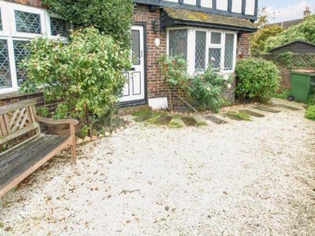 3 Bedroom Cottage For Sale In Hythe