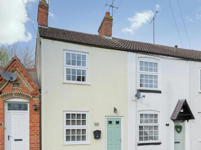 3 Bedroom Cottage For Sale In Kibworth, Leicester