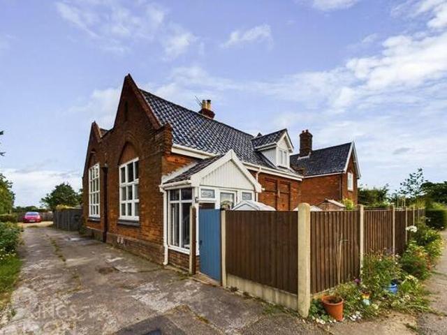 3 Bedroom Cottage For Sale In Kirby Road