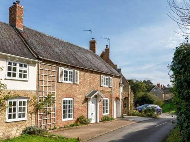 3 Bedroom Cottage For Sale In Lighthorne