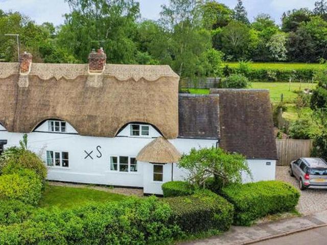 3 Bedroom Cottage For Sale In Main Street
