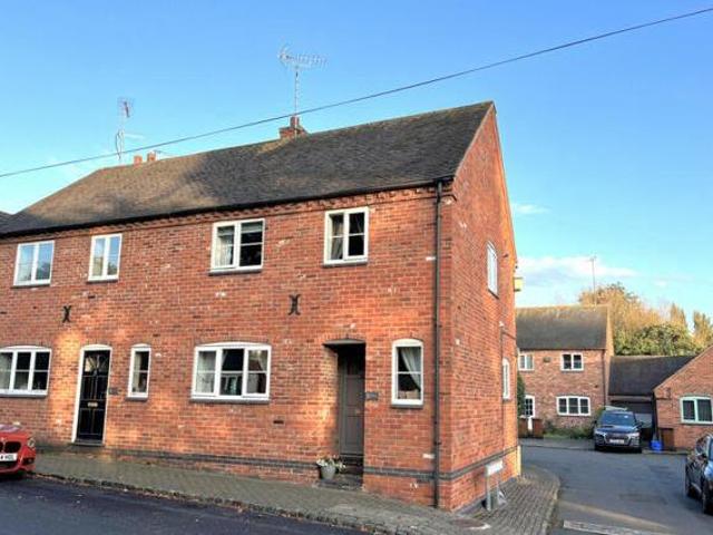 3 Bedroom Cottage For Sale In Marchington