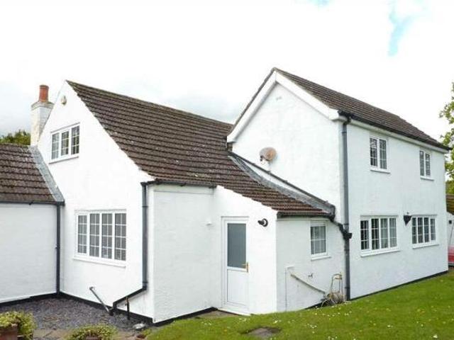 3 Bedroom Cottage For Sale In Market Place, Tetney