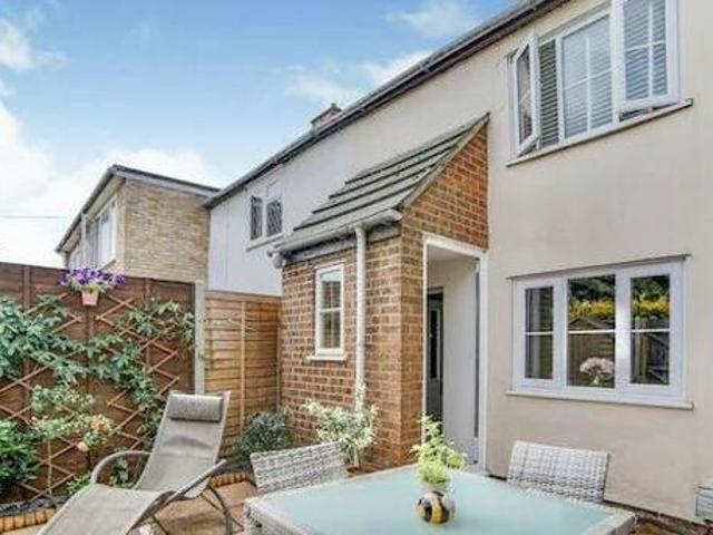 3 Bedroom Cottage For Sale In Meppershall, Shefford