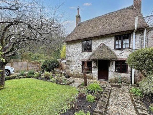 3 Bedroom Cottage For Sale In Osmington, Weymouth