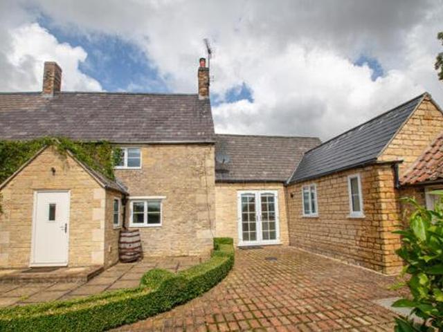 3 Bedroom Cottage For Sale In Peterborough, Northamptonshire