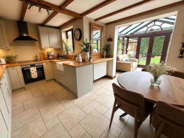 3 bedroom cottage for sale in Silver Birch Drive, Hollywood, B47 5RB, B47