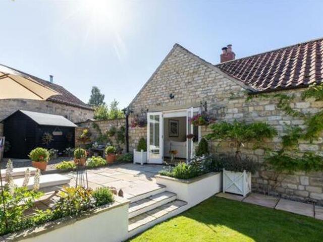 3 Bedroom Cottage For Sale In Swinton