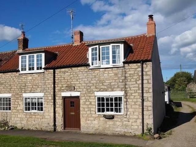 3 bedroom cottage for rent in 41 Main Street Seamer YO12