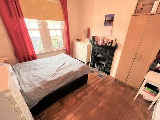 3 bedroom cottage for rent in 11 Station Road Harlington LU5