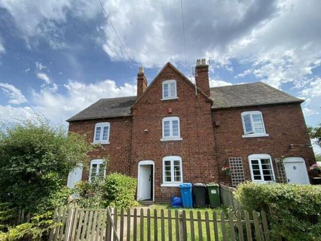 3 Bedroom Cottage For Rent In Bobbington