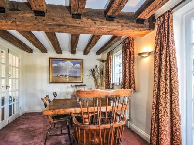 3 bedroom cottage for rent in Old Barn Close Kemsing TN15