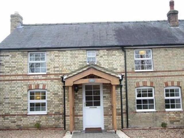 3 Bedroom Cottage For Rent In Pirton