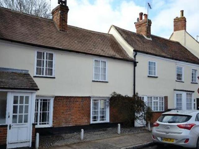 3 Bedroom Cottage For Rent In Stock