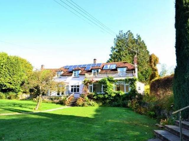 3 bedroom cottage for rent in Storrington Road RH20