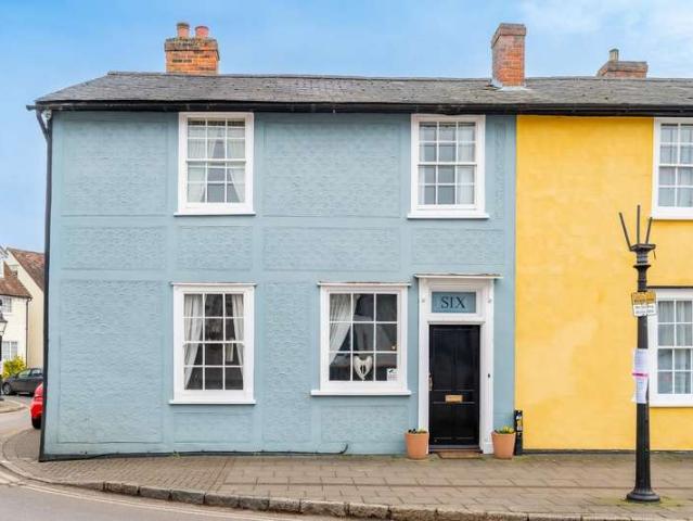 3 Bedroom Cottage House