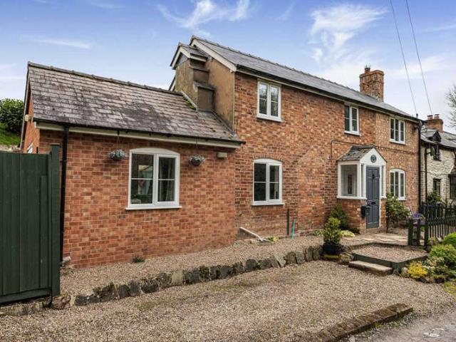 3 Bedroom Cottage House