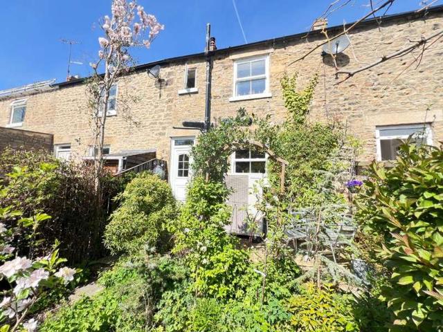 2 Bedroom Cottage House