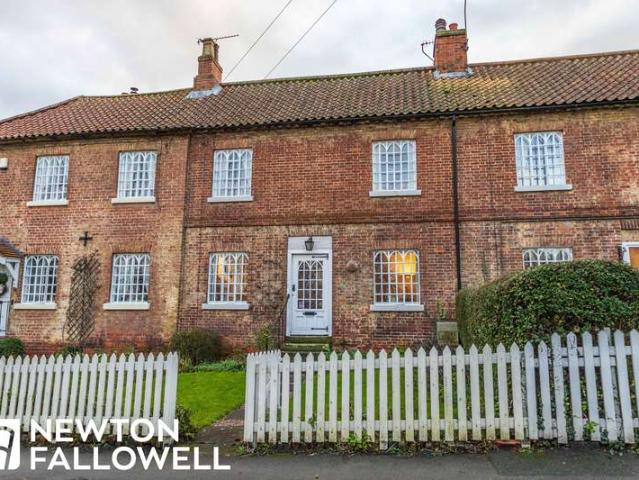 3 Bedroom Cottage House