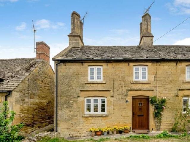3 Bedroom Cottage House