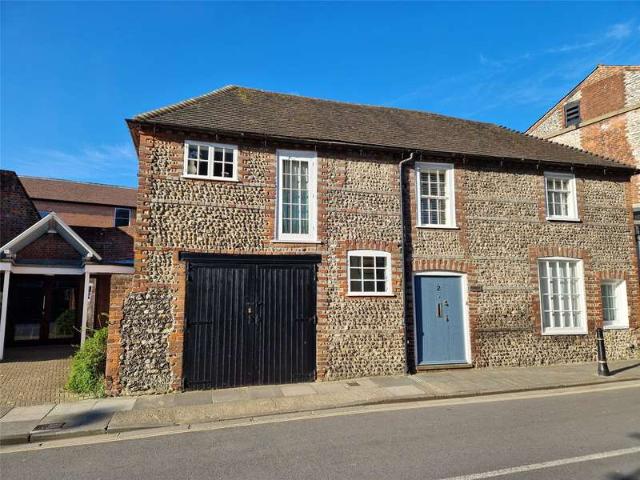 3 Bedroom Cottage House