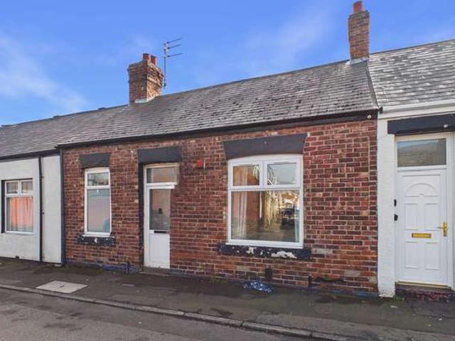 3 Bedroom Cottage House