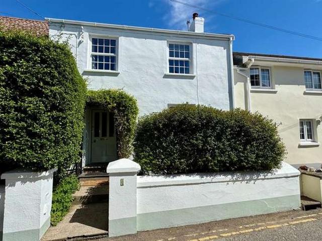 3 Bedroom Cottage House
