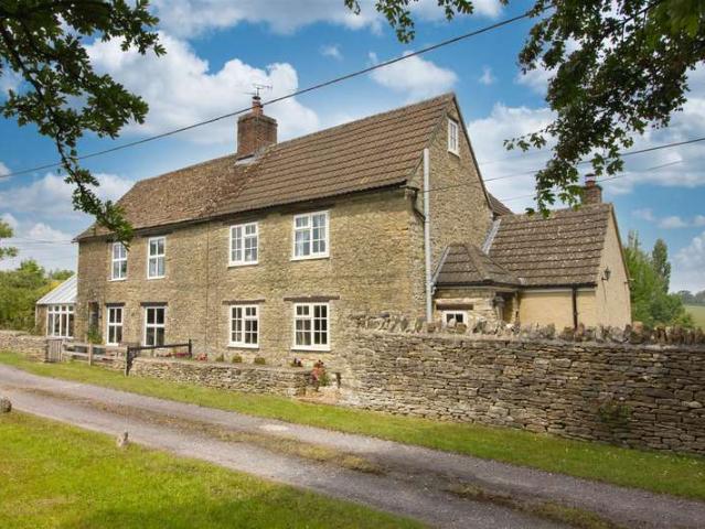 3 Bedroom Cottage House