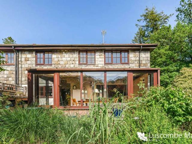 3 Bedroom Cottage House