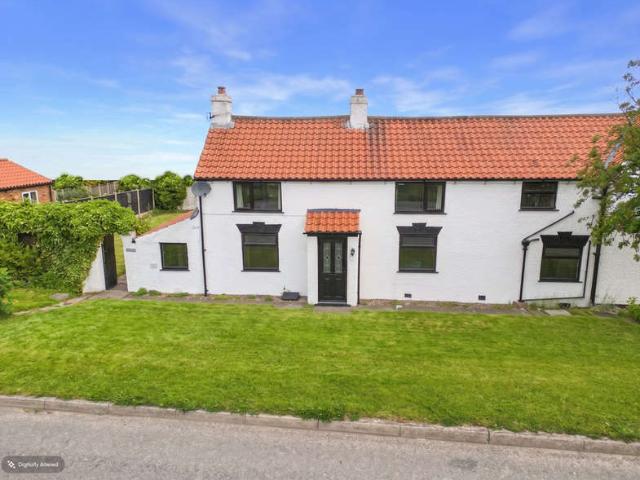 3 Bedroom Cottage House