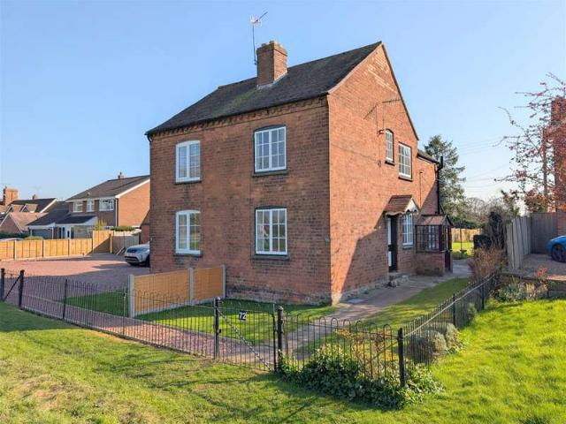 3 Bedroom Semi Detached House