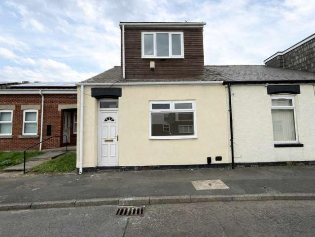 3 Bedroom Cottage House