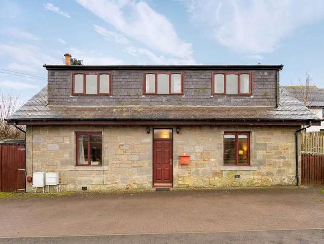 3 Bedroom Cottage House