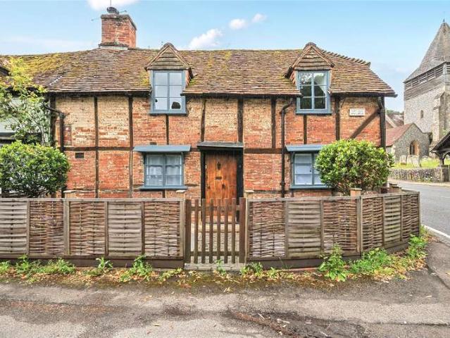 3 Bedroom Cottage House