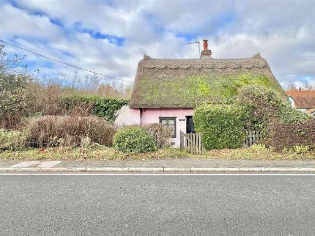 3 Bedroom Cottage House
