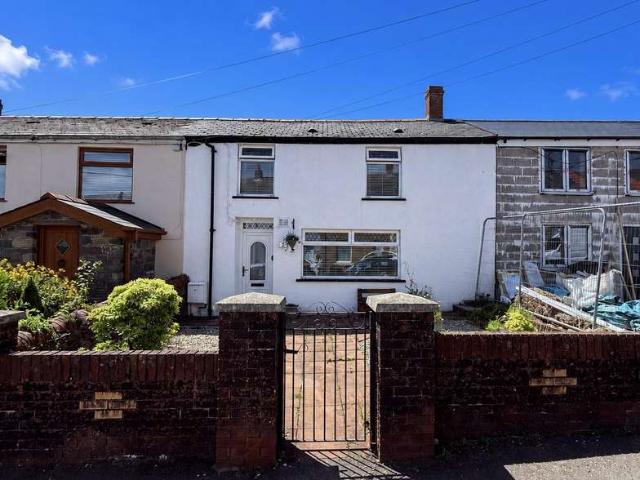 3 Bedroom Cottage House