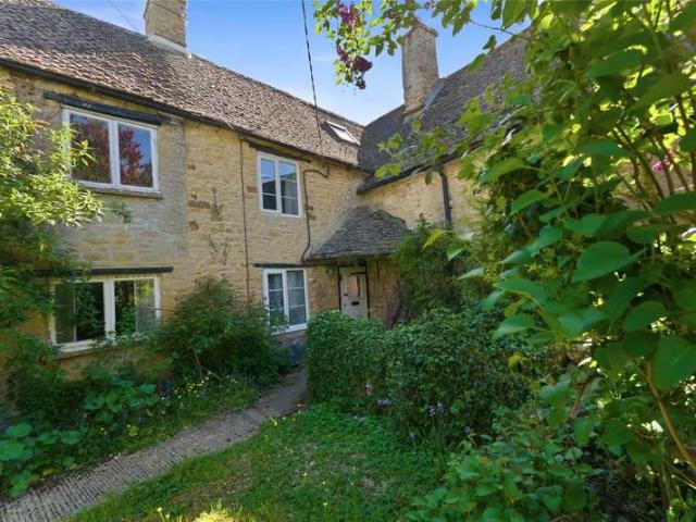 3 Bedroom Cottage House