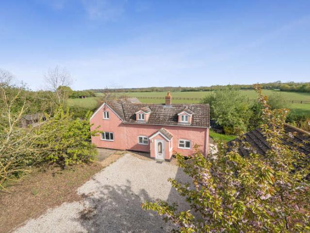 3 Bedroom Cottage House