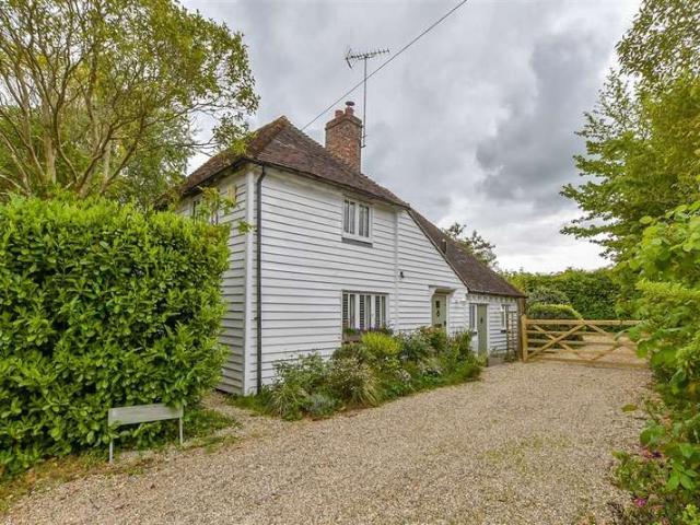3 Bedroom Cottage House