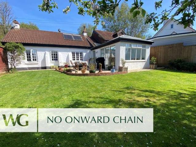 3 Bedroom Cottage House