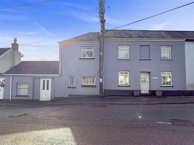 3 Bedroom Cottage House