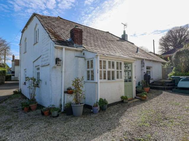 3 Bedroom Cottage House