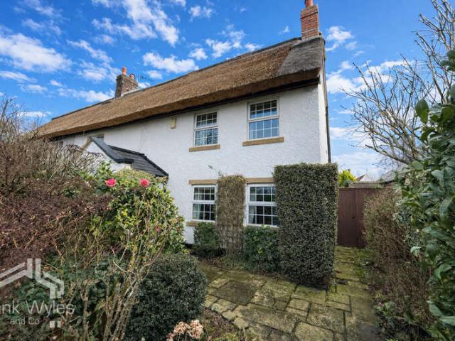 3 Bedroom Cottage House