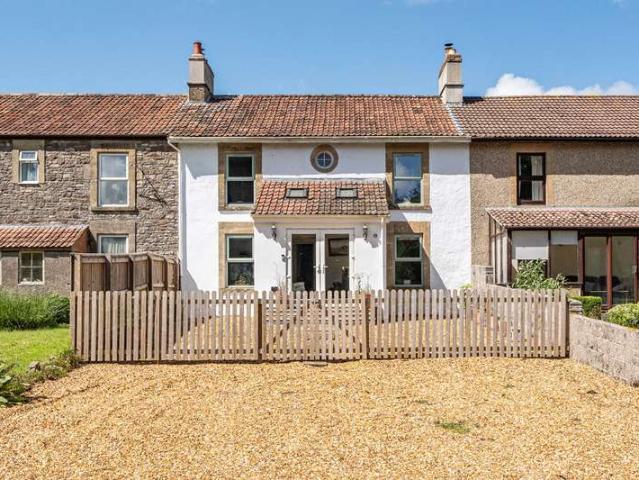 3 Bedroom Cottage House