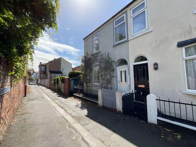 3 Bedroom Cottage House