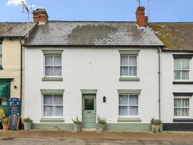 3 Bedroom Cottage House