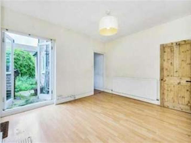 3 Bedroom Cottage House