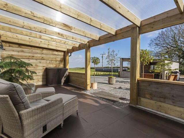 3 Bedroom Cottage House