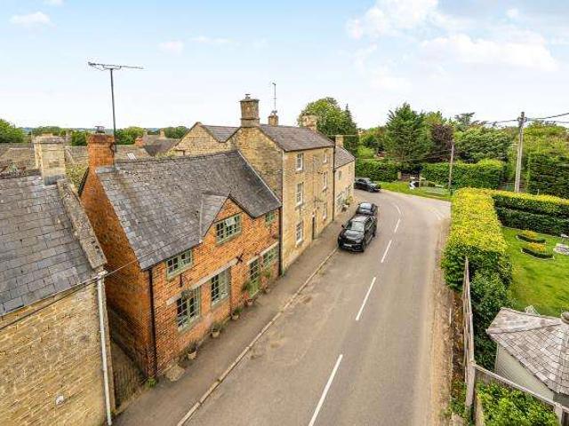 3 Bedroom Cottage House